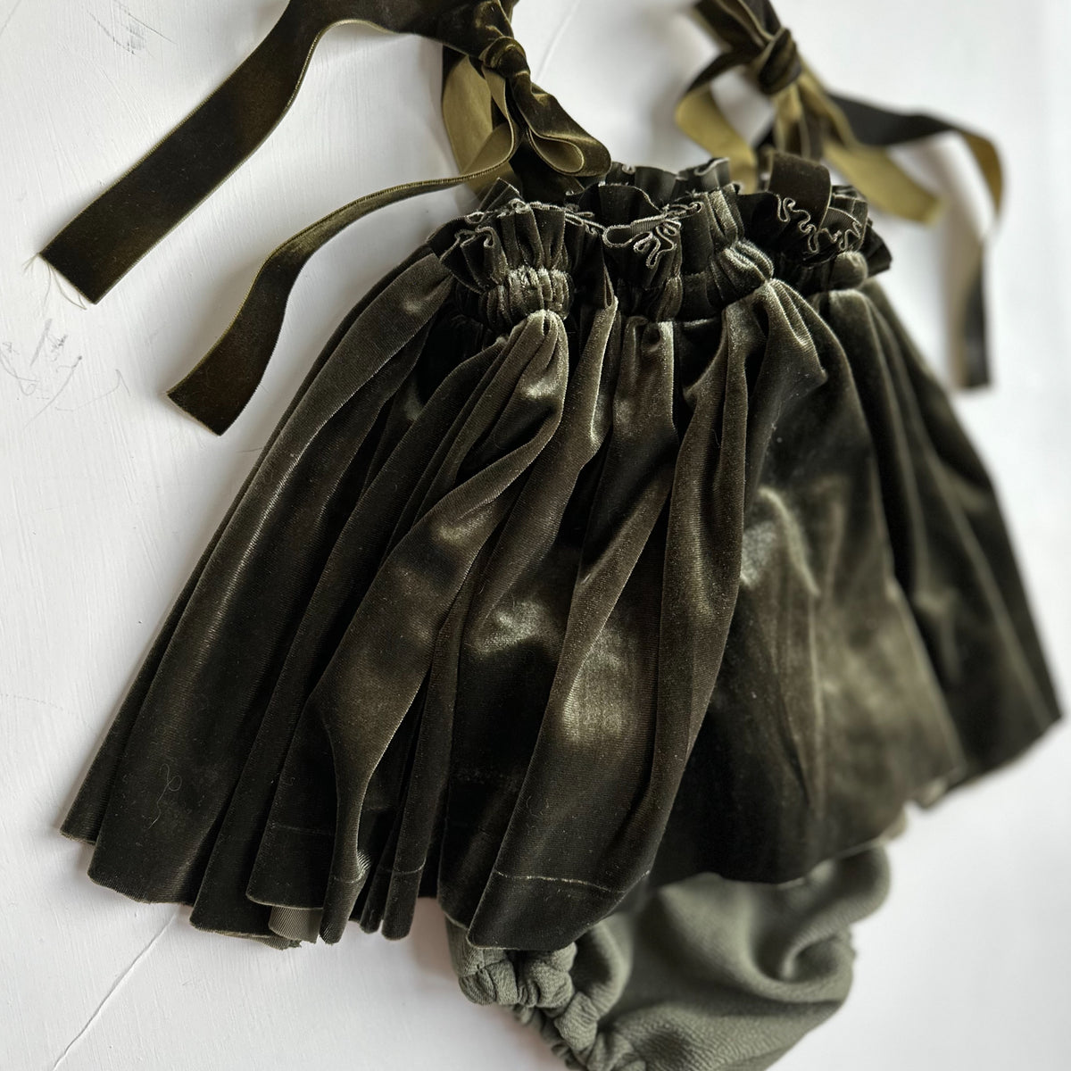 Olivia – Threads & Evergreen